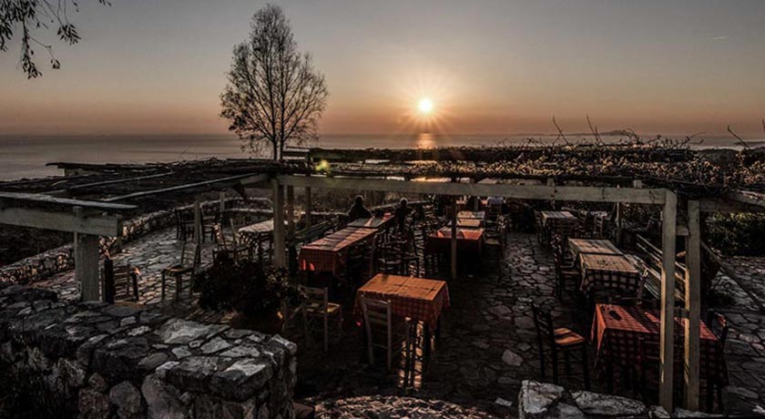21+7 Best Restaurants in Chios Greece - Chios Secrets